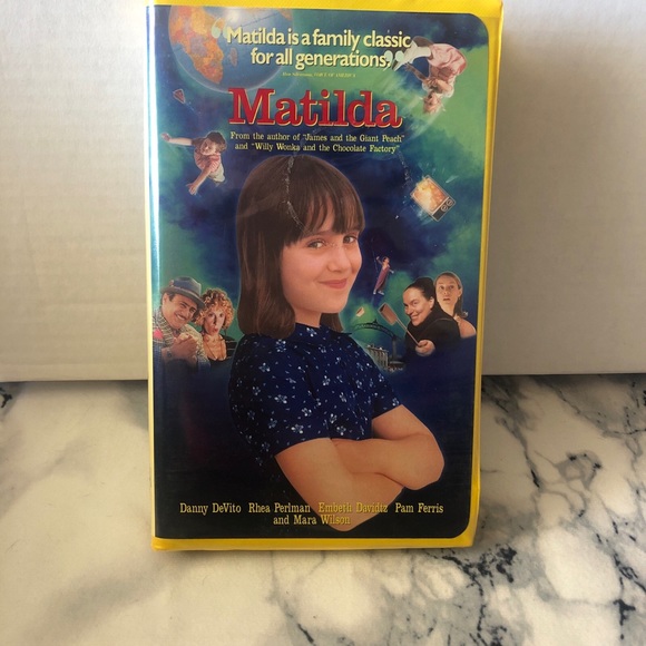columbia tristar home entertainment | Other | Matilda Vhs Cassette 996 ...